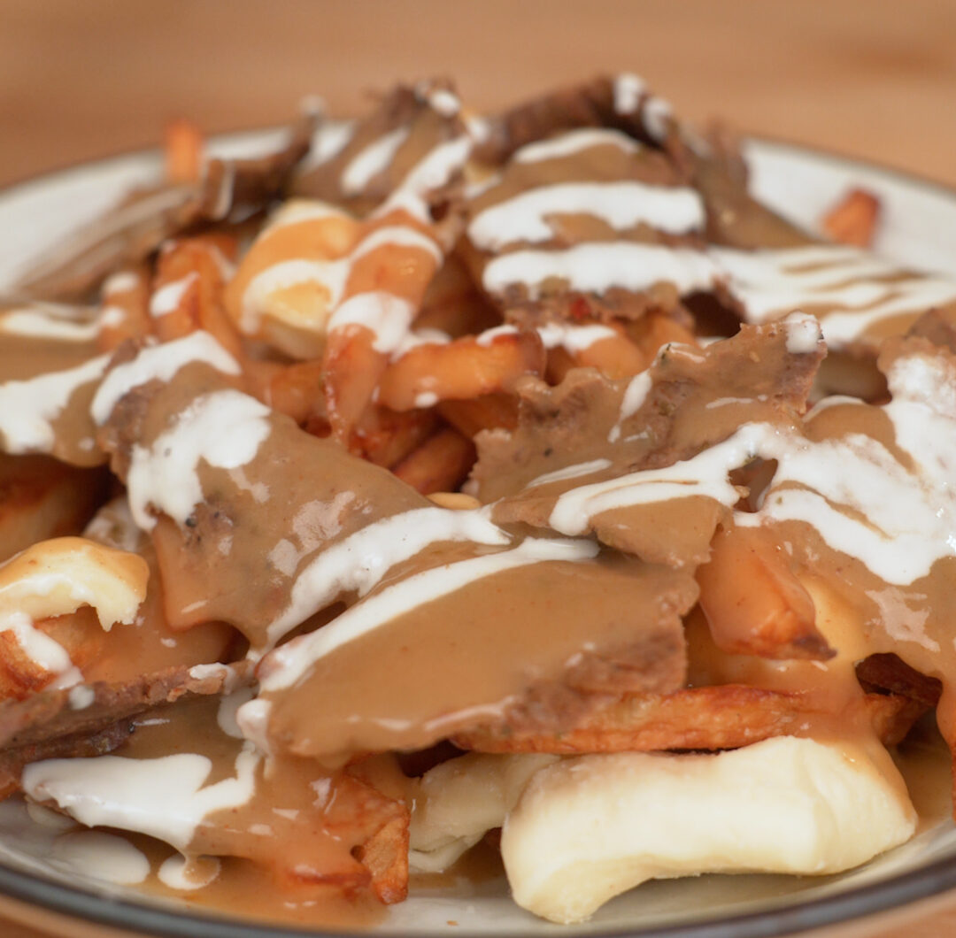 Shawarma Poutine (A Canadian–Middle Eastern Fusion Done Right ...